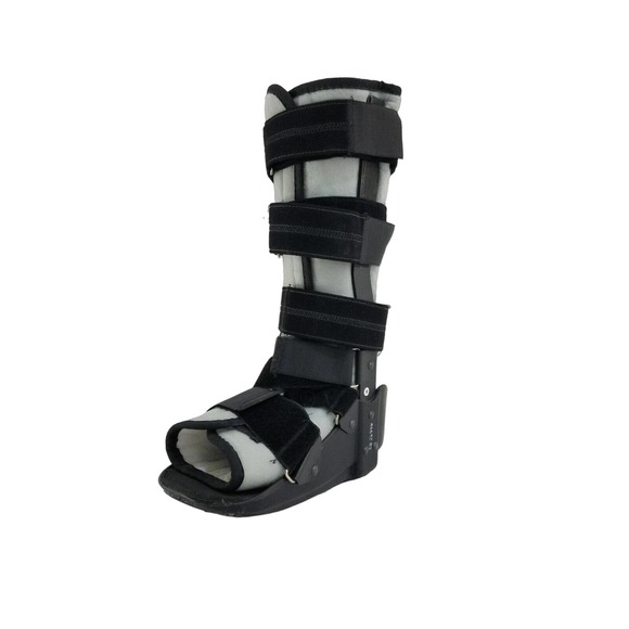 Donjoy | Accessories | Donjoy Orthopedics Medium Walking Boot Cast ...